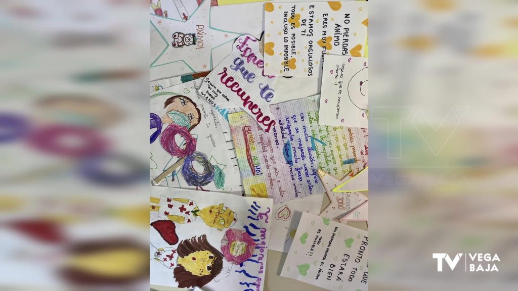 Los pacientes ingresados en el Hospital Vega Baja reciben cartas de ... Los pacientes ingresados en el Hospital Vega Baja reciben cartas de ...